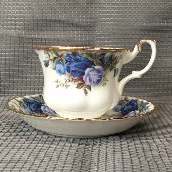 Royal Albert | Dining | Vintage Royal Albert Moonlight Rose Pattern ...